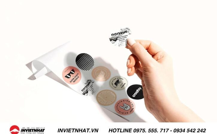 In logo decal dán giá rẻ TPHCM, thiết kế đẹp siêu nét